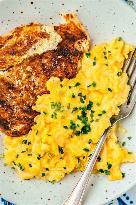Fluffy Soft Scrambled Eggs Recipe The Mediterranean Dish