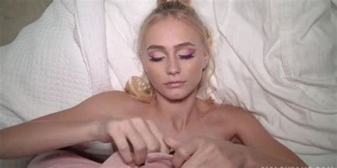 Alicia Williams Stepsis Crashed The Car