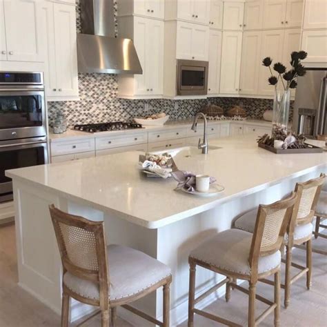 Pictures Of Kitchens With White Cabinets And Quartz Countertops At