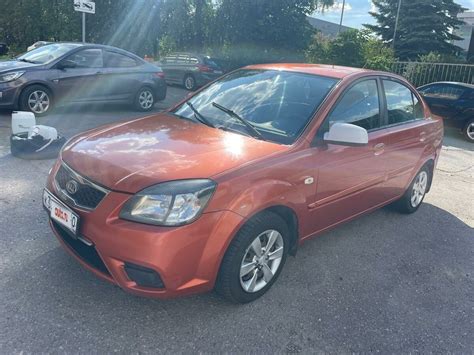 Купить б/у Kia Rio II Рестайлинг 1.4 AT (97 л.с.) бензин автомат в ...
