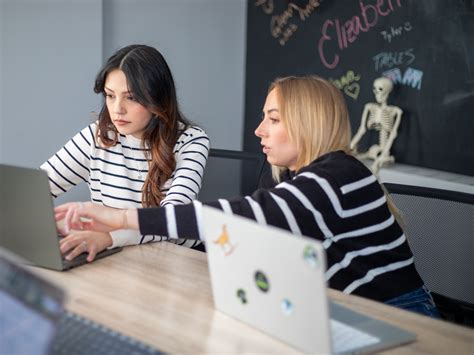 SOLVED Using An In Memory Repository Keys Will Not Be Persisted To Storage ASP NET Core