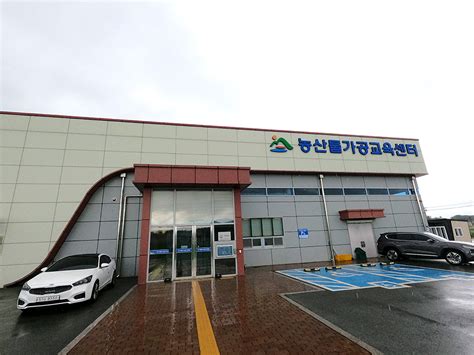 농산물 라벨 And 파우치 출력 다품종소량도 애니트론 컬러라벨프린터