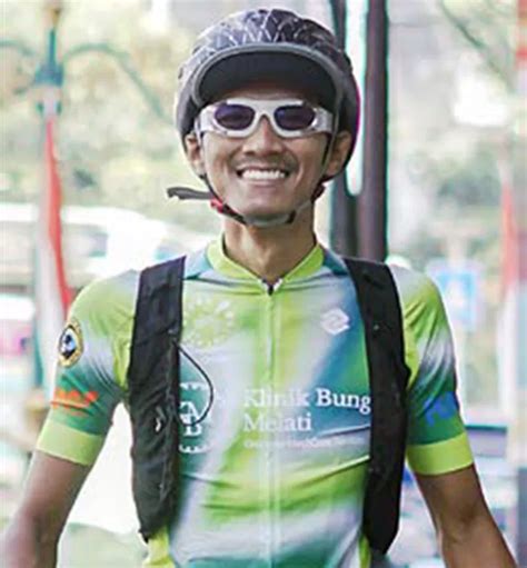 Cerita Juney Hanafi Dari Relawan Hingga Menjadi Finisher Bentang Jawa
