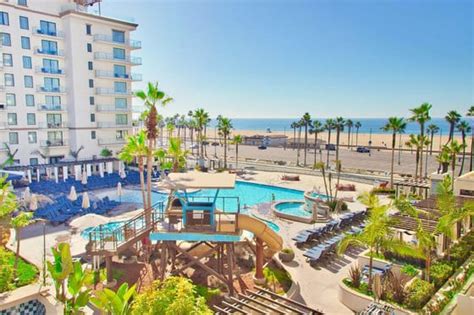 The Waterfront Beach Resort A Hilton Hotel Pool And Spa Day Pass