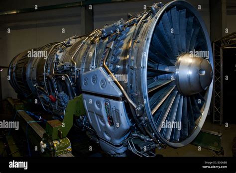 F 16 Jet Engine