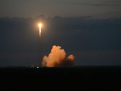 Baza боевики ВСУ ударили по Курской области ракетами Atacms