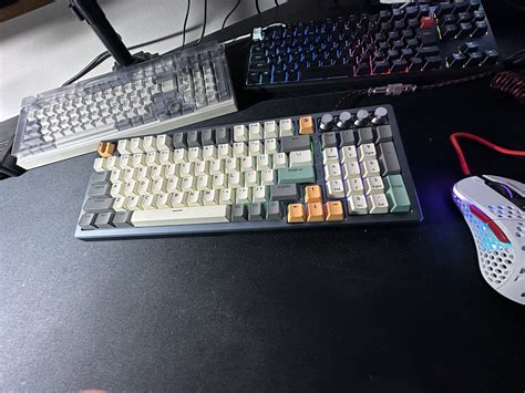 SKYLOONG GK980 KEYBOARD(キーボード)を購入！ホーリーパンダにカスタム | Tac LIFE academy
