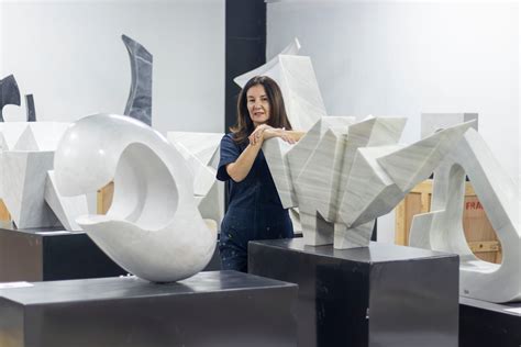 Artista Ingrid Rudelman Venderá 40 Esculturas Para Construir Bibliotecas Infantiles La Nación