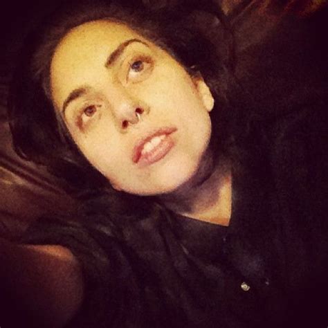 Lady Gaga No Makeup Selfie