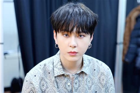 11 Idols Whove Become Involved In Seungris Sex Scandal Koreaboo