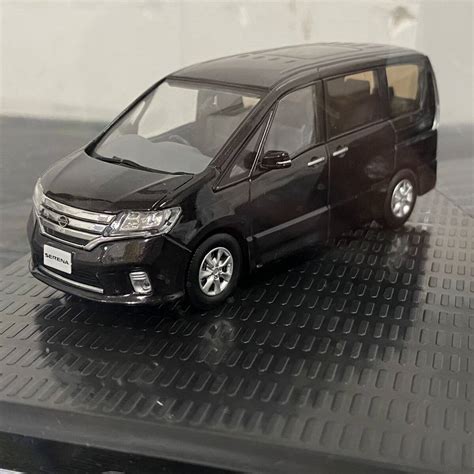 Yahooオークション Vv104 ミニカー Nissan 日産 セレナ Serena Kwam
