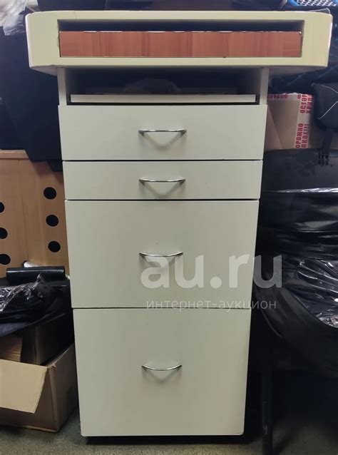 Тумбы — купить в Красноярске Состояние Б у Стеллажи тумбы шкафы на интернет аукционе