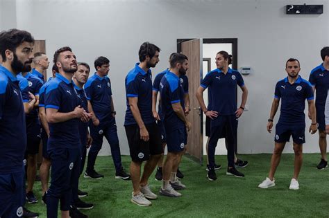 ბათუმის დინამოს ფეხბურთელებმა ახალი სტადიონი დაათვალიერეს Batumelebi • ბათუმის დინამო ბათუმის