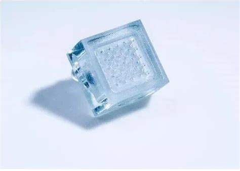 Spray Chip Cooling Technology