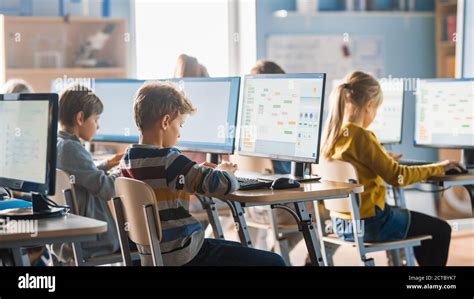 Elementary School Computer Science Classroom Smart Little