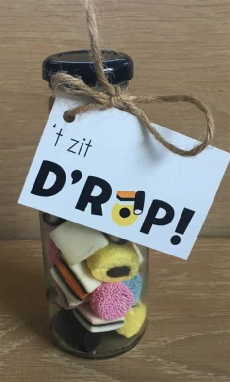 Glazen Flesje Gevuld Met Engelse Drop Snoepjes Cadeau Idee Snoepjes Cadeau Maken Snoepjes