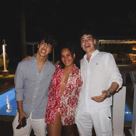 Dylan Arbelaez Dylanarbelaez • Instagram Photos And Videos