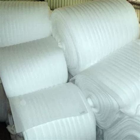 Epe Foam อีพีอีโฟม โฟมกันกระแทก หนา 5 มม ขนาดกว้าง 1 เมตร ยาว 50 เมตร Th