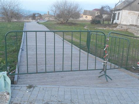 У Криму пошкоджено історичні памятки через аномальний шторм фото Oboz Ua