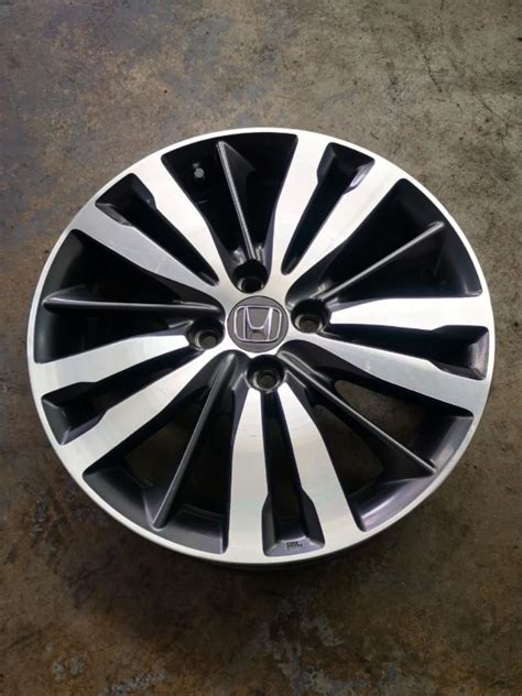 Used 16 Original Honda Rims Car Accessories Tyres And Rims On Carousell