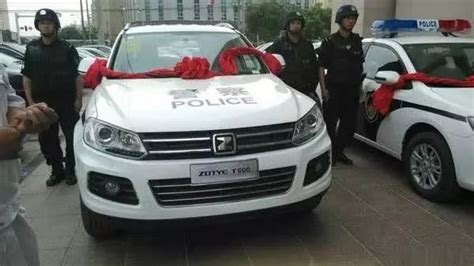 美国街头惊现中国警车，美国警方不淡定了！