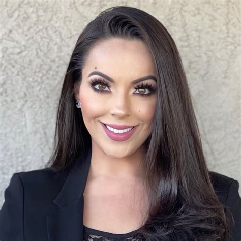 Veronica Magana Realtor®🔑🏡👠 Dre 02070701 Yourrealtorveronica