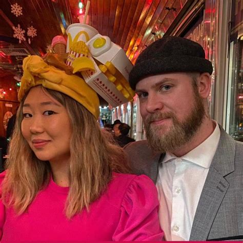 Nycs ‘hipster Grifter Couldnt Escape Her Past — So She Wrote A Tell All Book About It