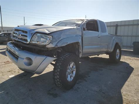 2006 Toyota Tacoma Pickup