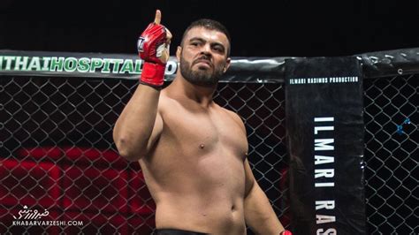 درگیری خونین دو فایتر ایرانی در شهرک اکباتان حمله علی‌اکبری به الهامی با سلاح سرد خبرورزشی