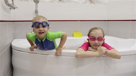 130 Sister Brother Bath Stock Videos And Royalty Free Footage Istock