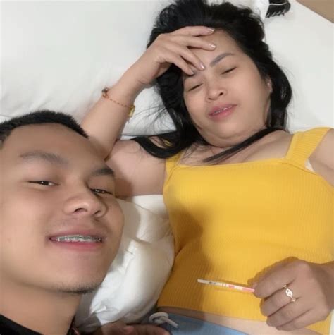 น้องเวฟ ตำนานแฟนเด็ก โพสต์รูปคู่แฟนปัจจุบัน โชว์ ที่ตรวจครรภ์ แห่