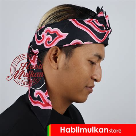 Iket Kepala Sunda Iket Tradisional Jawa Batik Mega Mendung Merah