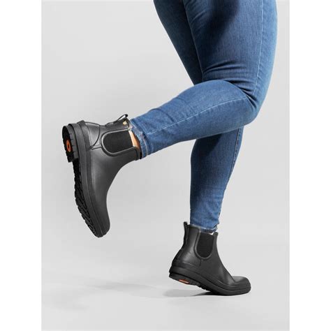 Bogs Footwear Womens Amanda Plush Ii Chelsea Camp