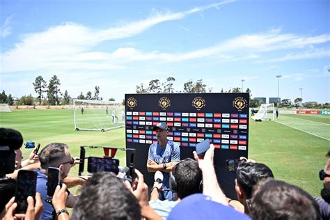 ლუის ენრიკე მომწონს ის რასაც ვარჯიშის დროს ვხედავ