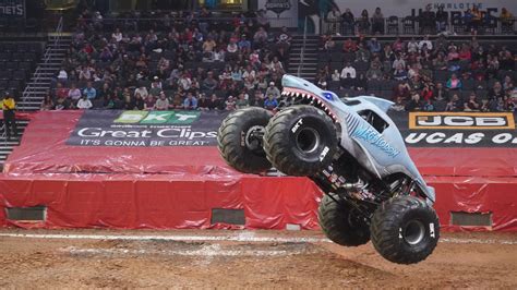 Megalodon Trucks And Drivers Monster Jam®