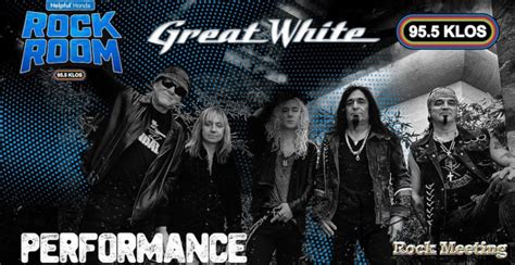 Regardez La Vidéo Pro Shot De Great White Se Produisant Sur La Scène