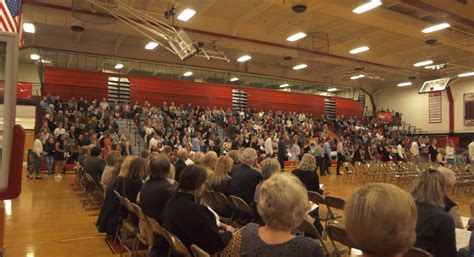 Marquette Senior Highschool Seniors Awarded Over 113000 In Scholarships