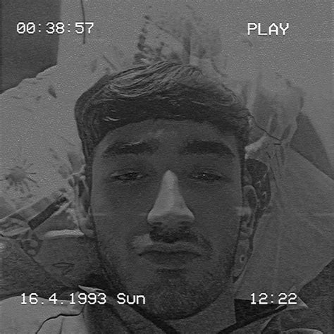 Dillondaviess On Threads