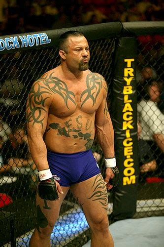Kimo Ufc Fighter Ufc Fighters Core Workout Men Ufc Fighter