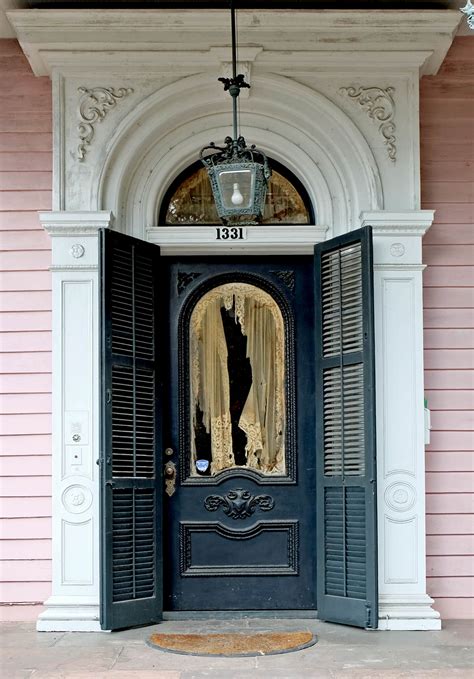 New Orleans Doorways