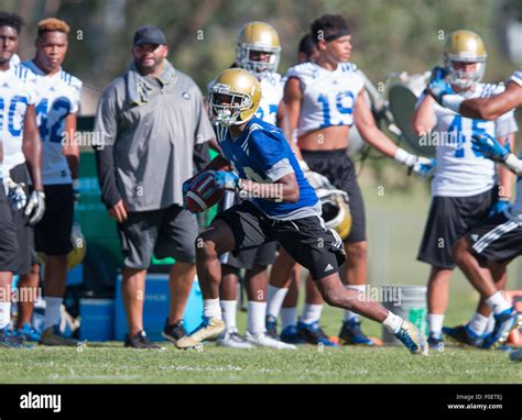 San Bernardino Ca 10th Aug 2015 Ucla Receiver 14 Mossi Johnson In