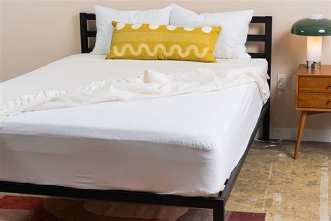 The 3 Best Waterproof Mattress Protectors And Pads Of 2026 Reviews By