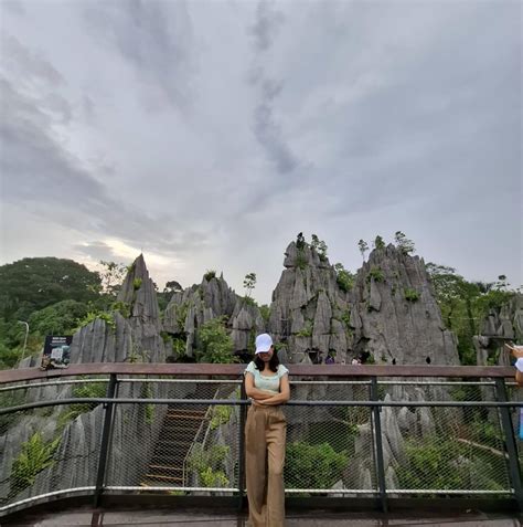 ကေသီ့ကိုကျော်မယ့် ဘေဘီ အခုလိုအားလုံးစိ‌တ်သောကရောက်နေချိန်ဒါမျိုးတွေမတင်ချင်ပေမယ့်တင်ပါရ‌စေ