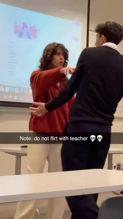 Teacher Ke Sath Flirt Kiyaa🤯coding Codingtips Relatable Coding Techlearn Programmingtips