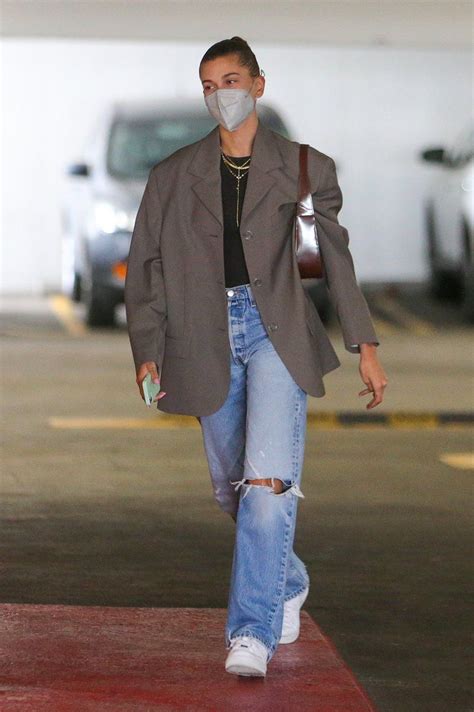 Hailey Bieber Outfits On Twitter Style Winter Fashion Outfits