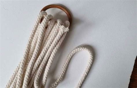 Make your own A beginner friendly macramé plant holder
