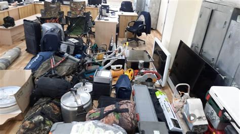 Зуслангийн эзэнгүй байшингуудыг тонодог бүлэг этгээдийг баривчилжээ