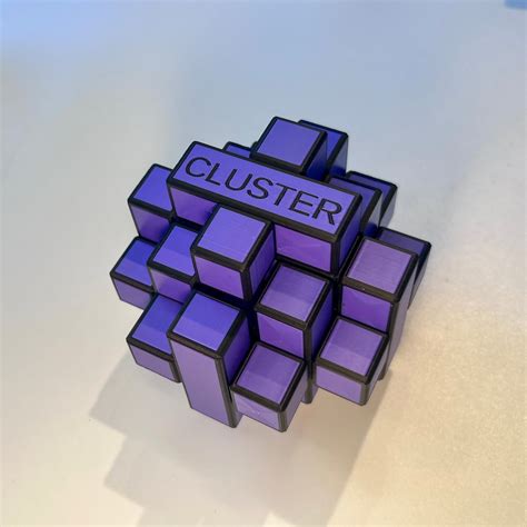 Cluster 3d Premium Multi Color Turning Interlocking Cube Type Puzzle