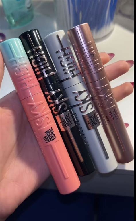 Pin De ♱ En Pins By You Productos Labiales Consejos De Maquillaje