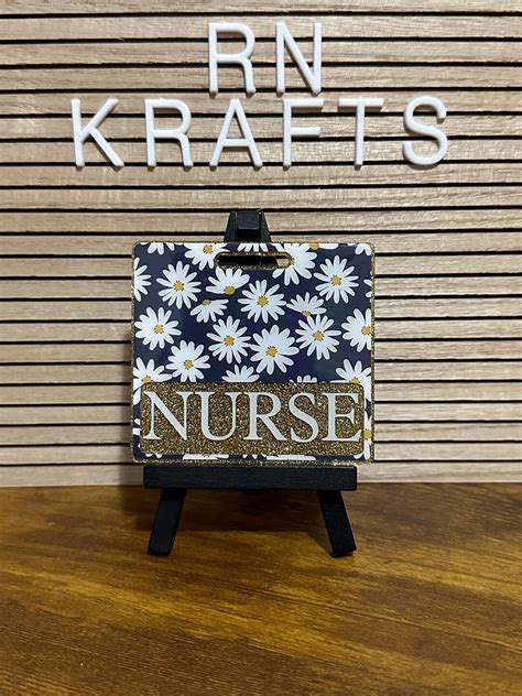 Daisy Rn Badge Buddy Etsy